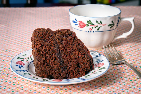 Eula Baker’s Blue Ribbon Chocolate Cake - QuiltFiction.com